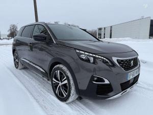 Grey Peugeot 5008 2017 in Kaunas, with an engine capacity of 1.20 L and mileage of 156 thousand km for 11400 €, photo  on AUTOMOTO.COM.LV
