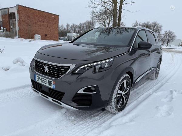 Grey Peugeot 5008 2017 in Kaunas, with an engine capacity of 1.20 L and mileage of 156 thousand km for 11400 €, photo 2 on AUTOMOTO.COM.LV