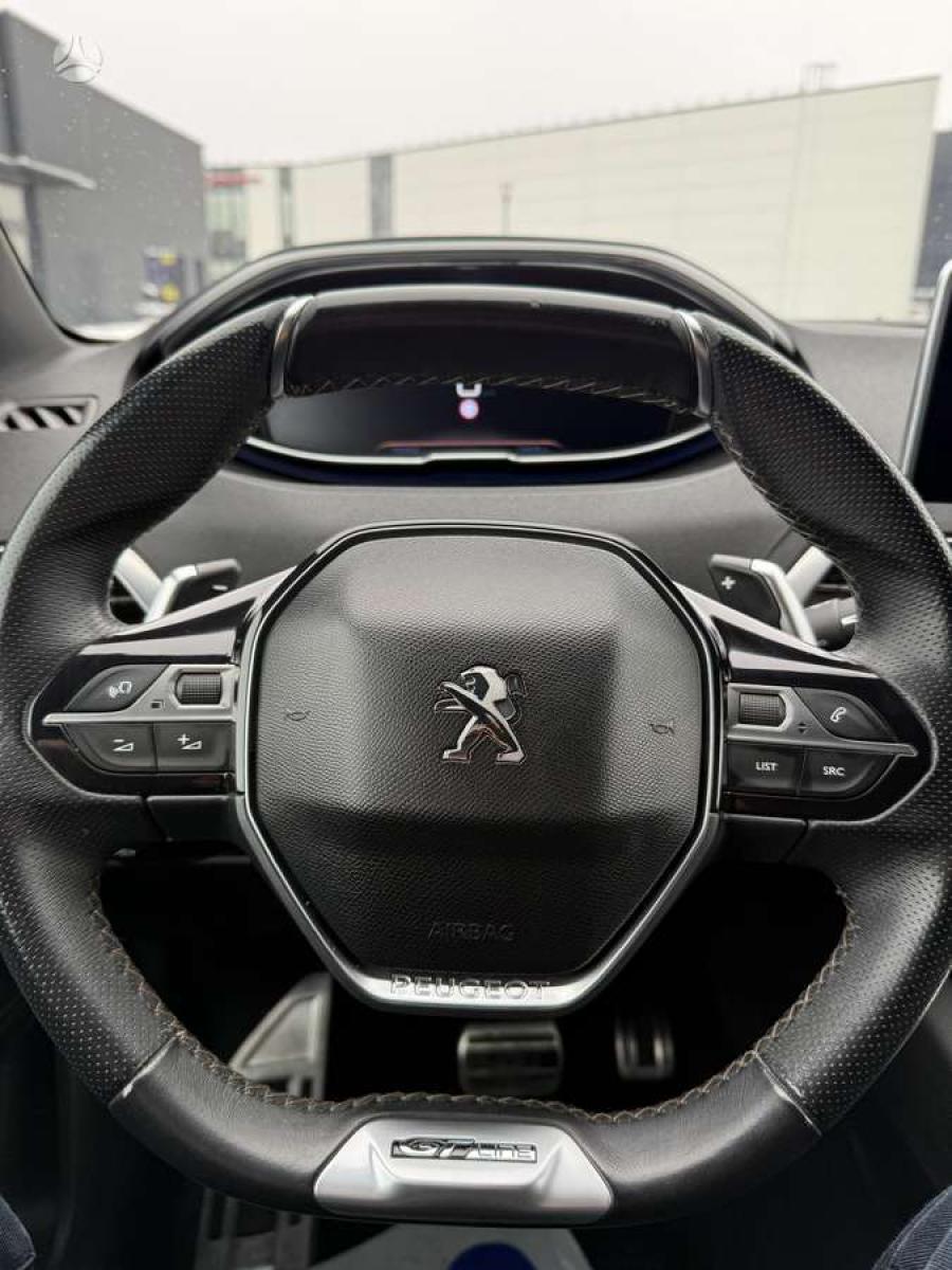 Grey Peugeot 5008 2017 in Kaunas, with an engine capacity of 1.20 L and mileage of 156 thousand km for 11400 €, photo 14 on AUTOMOTO.COM.LV