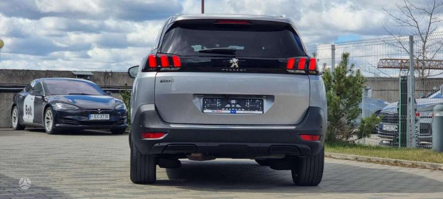 Pelēks Peugeot 5008 2017 Šauļi, ar dzinēja tilpumu 1.60 L un nobraukumu 177 tūkst. km par 12200 €, foto 9 vietnē AUTOMOTO.COM.LV