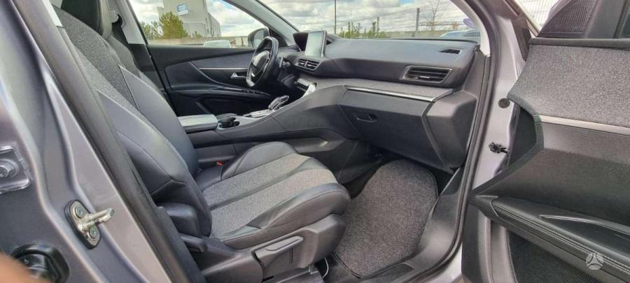 Pelēks Peugeot 5008 2017 Šauļi, ar dzinēja tilpumu 1.60 L un nobraukumu 177 tūkst. km par 12200 €, foto 22 vietnē AUTOMOTO.COM.LV