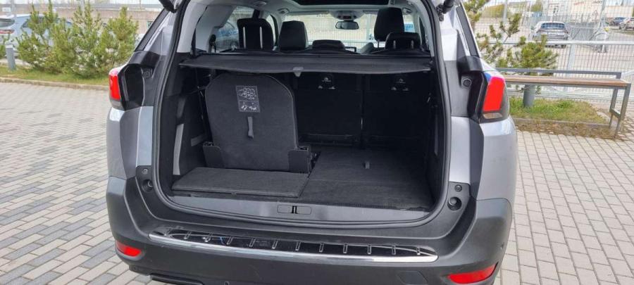 Pelēks Peugeot 5008 2017 Šauļi, ar dzinēja tilpumu 1.60 L un nobraukumu 177 tūkst. km par 12200 €, foto 26 vietnē AUTOMOTO.COM.LV