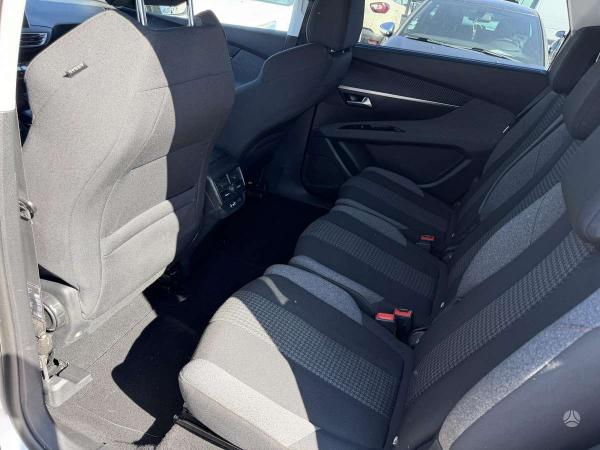 Pelēks Peugeot 5008 2017 Tauragė, ar dzinēja tilpumu 1.56 L un nobraukumu 251 tūkst. km par 7900 €, foto 6 vietnē AUTOMOTO.COM.LV