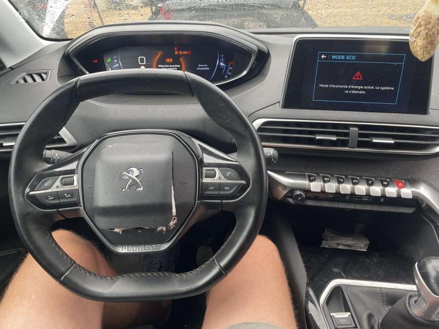 Серый Пежо 5008 2017 в Таураге, объемом двигателя 1.20 л и пробегом 107 тыс. км за 5200 €, фото 15 на AUTOMOTO.COM.LV