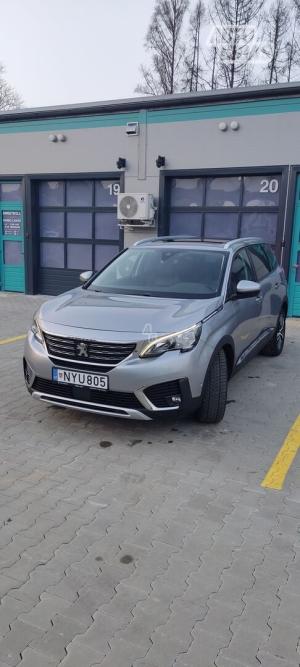 Pelēks Peugeot 5008 2017 Viļņa, ar dzinēja tilpumu 1.20 L un nobraukumu 135 tūkst. km par 10700 €, foto 19 vietnē AUTOMOTO.COM.LV