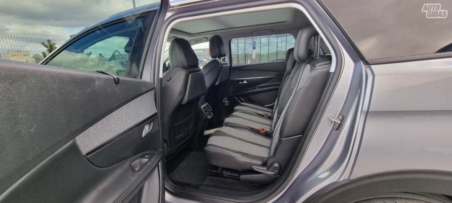 Grey Peugeot 5008 2017 in Siauliai, with an engine capacity of 1.60 L and mileage of 177 thousand km for 12200 €, photo 22 on AUTOMOTO.COM.LV
