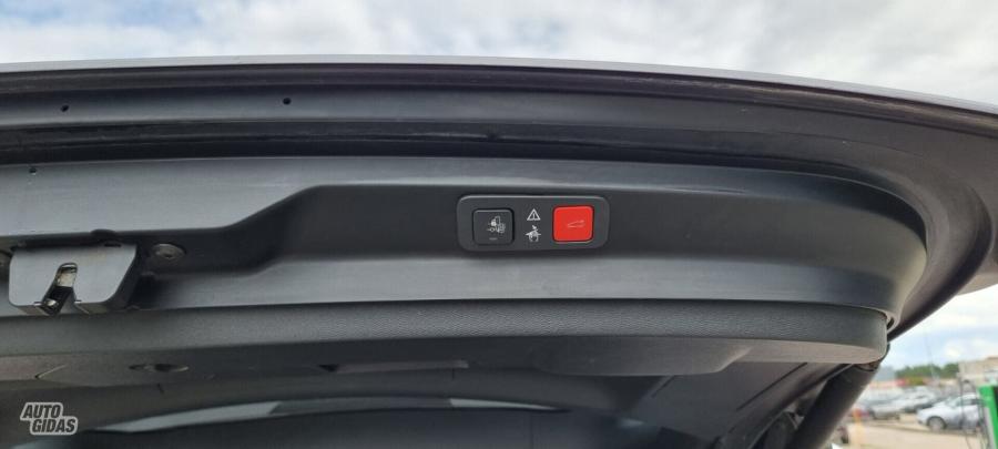 Grey Peugeot 5008 2017 in Siauliai, with an engine capacity of 1.60 L and mileage of 177 thousand km for 12200 €, photo 26 on AUTOMOTO.COM.LV