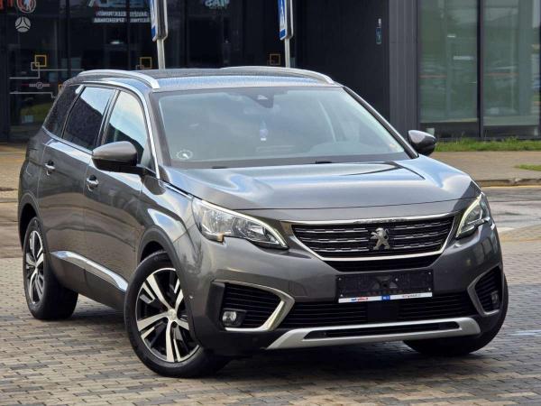 Grey Peugeot 5008 2017 in Siauliai, with an engine capacity of 2.00 L and mileage of 225 thousand km for 12800 €, photo 1 on AUTOMOTO.COM.LV