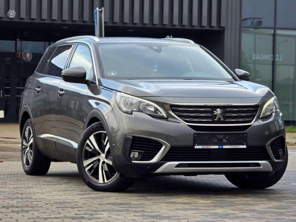 Grey Peugeot 5008 2017 in Siauliai, with an engine capacity of 2.00 L and mileage of 225 thousand km for 12800 €, photo 8 on AUTOMOTO.COM.LV