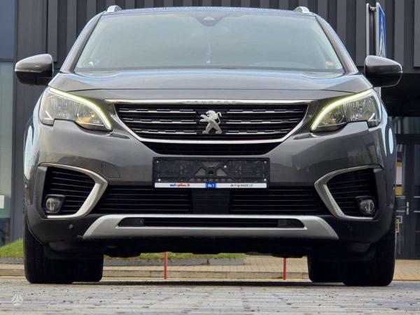 Grey Peugeot 5008 2017 in Siauliai, with an engine capacity of 2.00 L and mileage of 225 thousand km for 12800 €, photo 9 on AUTOMOTO.COM.LV