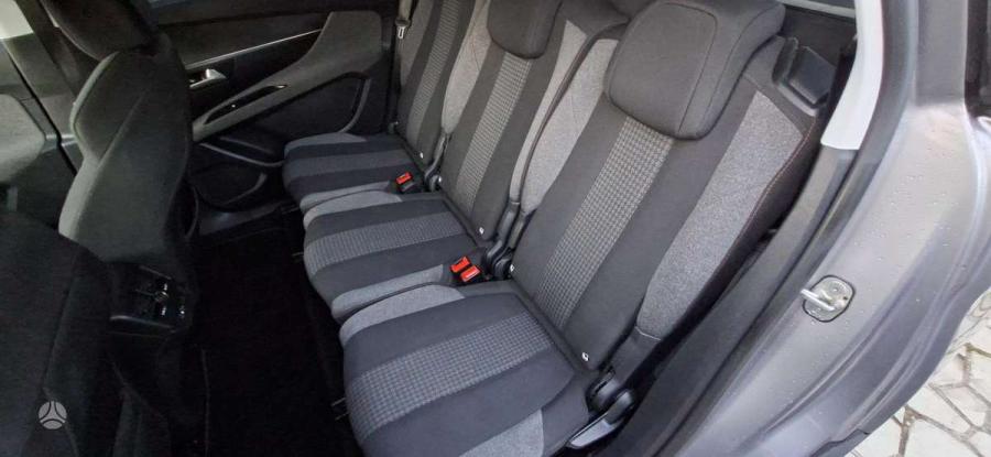 Grey Peugeot 5008 2017 in Kursenai, with an engine capacity of 1.60 L and mileage of 224 thousand km for 11999 €, photo 24 on AUTOMOTO.COM.LV