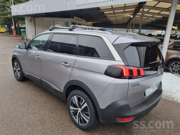 Pelēks Peugeot 5008 2018 Rīga, ar dzinēja tilpumu 1.60 L un nobraukumu 218 tūkst. km par 17200 €, foto 4 vietnē AUTOMOTO.COM.LV