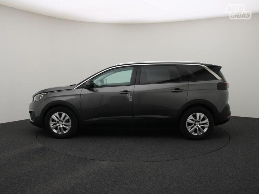 Pelēks Peugeot 5008 2018 Viļņa, ar dzinēja tilpumu 1.20 L un nobraukumu 177 tūkst. km par 11899 €, foto 6 vietnē AUTOMOTO.COM.LV