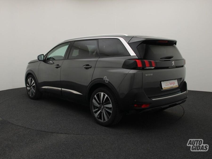 Grey Peugeot 5008 2018 in Vilnius, with an engine capacity of 1.60 L and mileage of 243 thousand km for 12999 €, photo 7 on AUTOMOTO.COM.LV