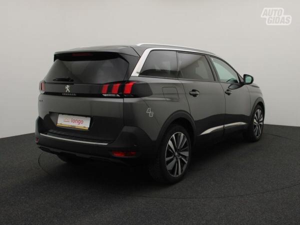 Grey Peugeot 5008 2018 in Vilnius, with an engine capacity of 1.60 L and mileage of 243 thousand km for 12999 €, photo 8 on AUTOMOTO.COM.LV