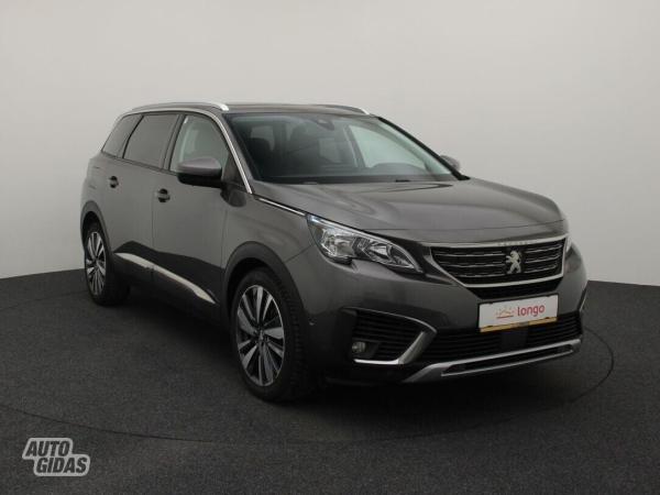 Grey Peugeot 5008 2018 in Vilnius, with an engine capacity of 1.60 L and mileage of 243 thousand km for 12999 €, photo 10 on AUTOMOTO.COM.LV
