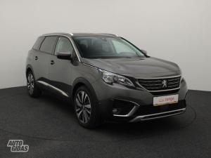 Grey Peugeot 5008 2018 in Vilnius, with an engine capacity of 1.60 L and mileage of 243 thousand km for 12999 €, photo 10 on AUTOMOTO.COM.LV