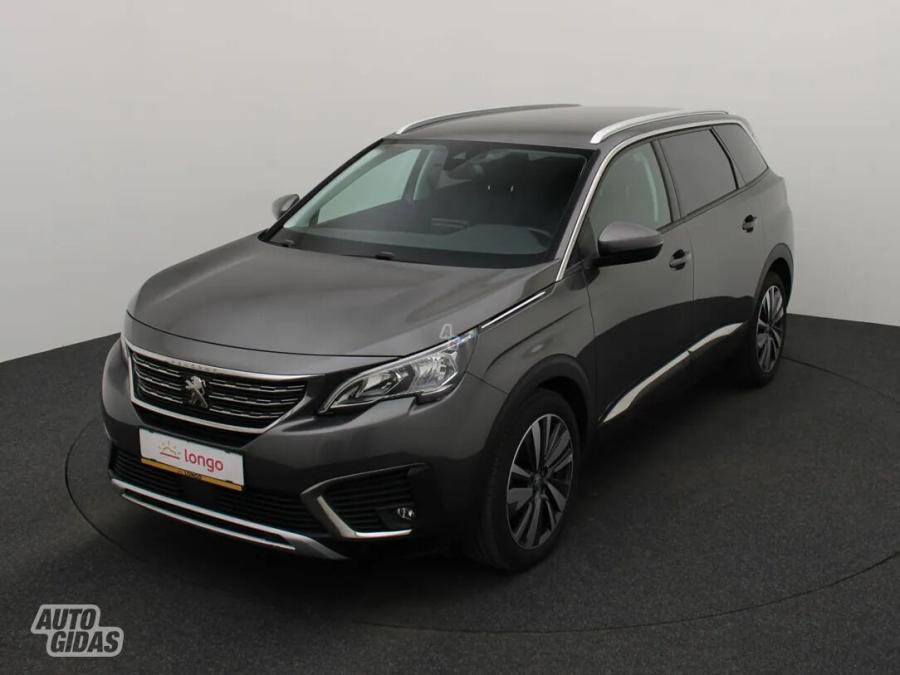 Grey Peugeot 5008 2018 in Vilnius, with an engine capacity of 1.20 L and mileage of 199 thousand km for 12499 €, photo 1 on AUTOMOTO.COM.LV