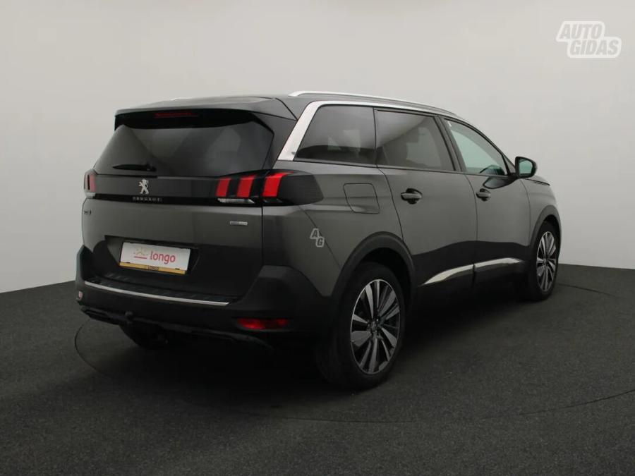 Grey Peugeot 5008 2018 in Vilnius, with an engine capacity of 1.20 L and mileage of 199 thousand km for 12499 €, photo 9 on AUTOMOTO.COM.LV