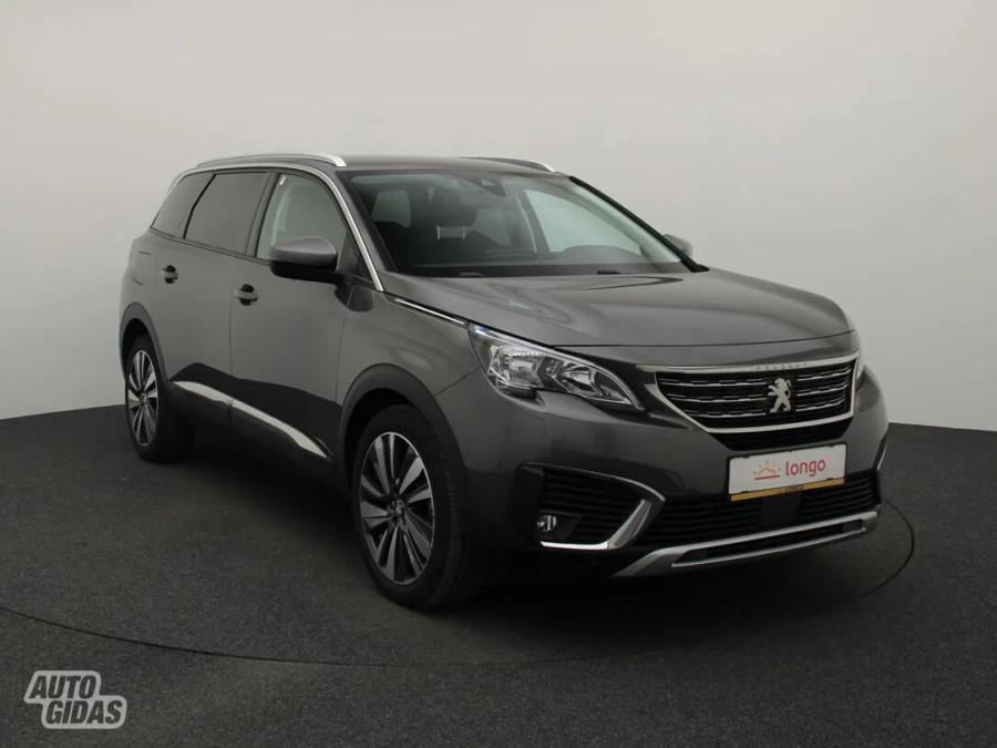 Grey Peugeot 5008 2018 in Vilnius, with an engine capacity of 1.20 L and mileage of 199 thousand km for 12499 €, photo 11 on AUTOMOTO.COM.LV