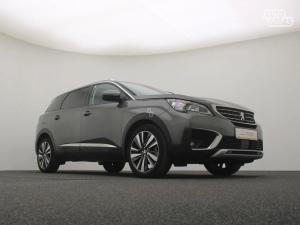 Grey Peugeot 5008 2018 in Vilnius, with an engine capacity of 1.20 L and mileage of 199 thousand km for 12499 €, photo 12 on AUTOMOTO.COM.LV