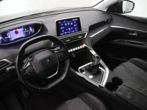 Grey Peugeot 5008 2018 in Vilnius, with an engine capacity of 1.20 L and mileage of 199 thousand km for 12499 €, photo 18 on AUTOMOTO.COM.LV