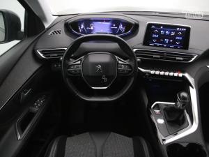 Grey Peugeot 5008 2018 in Vilnius, with an engine capacity of 1.20 L and mileage of 199 thousand km for 12499 €, photo 19 on AUTOMOTO.COM.LV