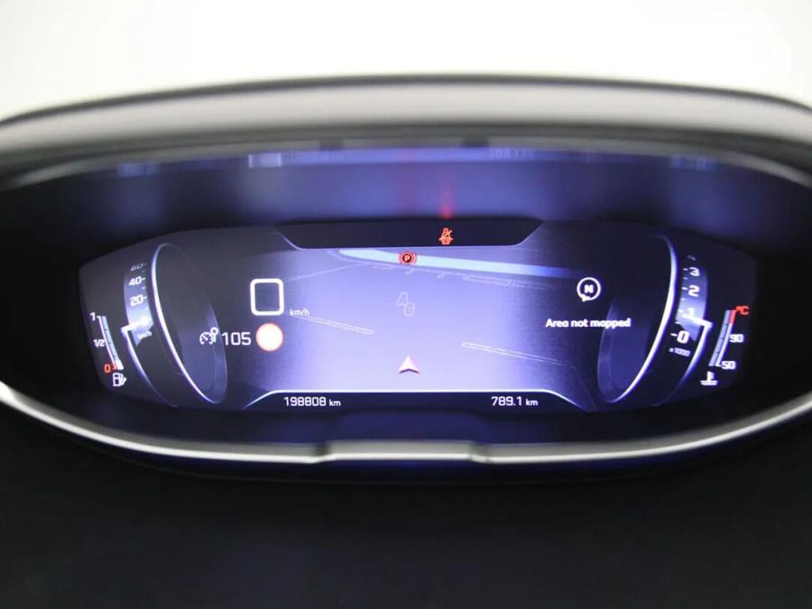 Grey Peugeot 5008 2018 in Vilnius, with an engine capacity of 1.20 L and mileage of 199 thousand km for 12499 €, photo 21 on AUTOMOTO.COM.LV