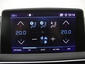 Grey Peugeot 5008 2018 in Vilnius, with an engine capacity of 1.20 L and mileage of 199 thousand km for 12499 €, photo 22 on AUTOMOTO.COM.LV