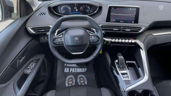 Grey Peugeot 5008 2018 in Marijampole, with an engine capacity of 1.50 L and mileage of 189 thousand km for 10990 €, photo 2 on AUTOMOTO.COM.LV