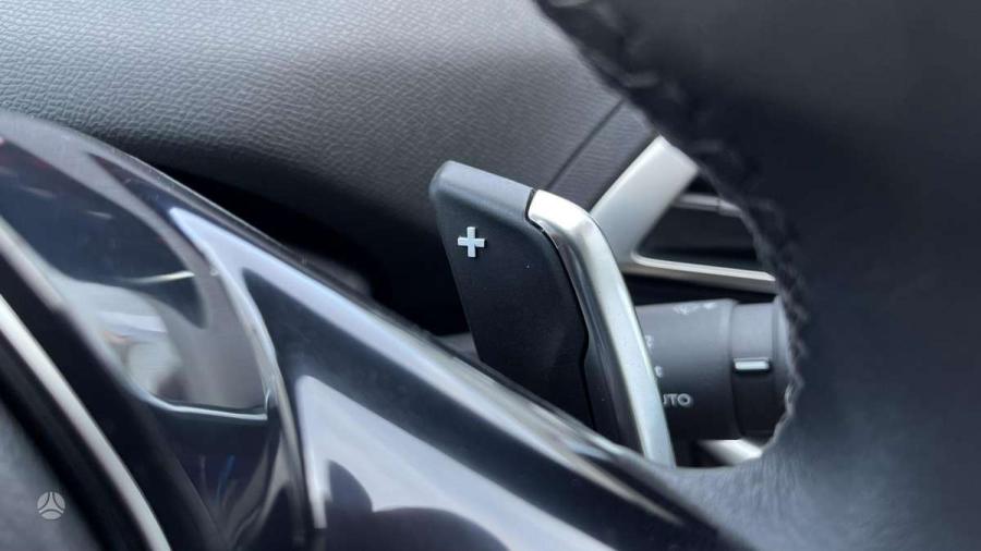 Grey Peugeot 5008 2018 in Marijampole, with an engine capacity of 1.50 L and mileage of 189 thousand km for 10990 €, photo 26 on AUTOMOTO.COM.LV