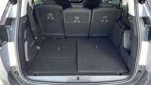 Grey Peugeot 5008 2018 in Marijampole, with an engine capacity of 1.50 L and mileage of 189 thousand km for 10990 €, photo 34 on AUTOMOTO.COM.LV