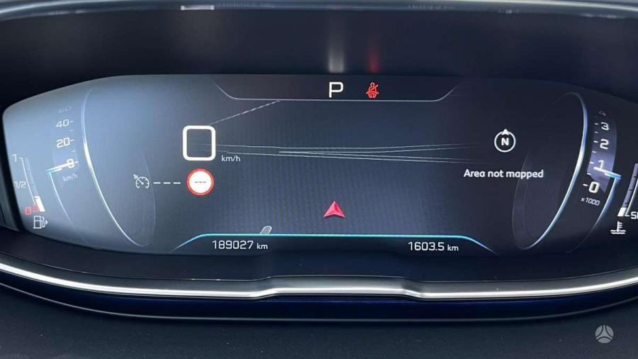 Grey Peugeot 5008 2018 in Marijampole, with an engine capacity of 1.50 L and mileage of 189 thousand km for 10990 €, photo 37 on AUTOMOTO.COM.LV