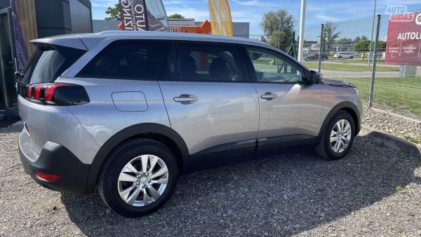 Grey Peugeot 5008 2018 in Marijampole, with an engine capacity of 1.50 L and mileage of 189 thousand km for 10990 €, photo 6 on AUTOMOTO.COM.LV