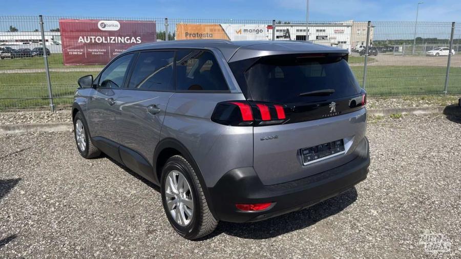 Grey Peugeot 5008 2018 in Marijampole, with an engine capacity of 1.50 L and mileage of 189 thousand km for 10990 €, photo 10 on AUTOMOTO.COM.LV