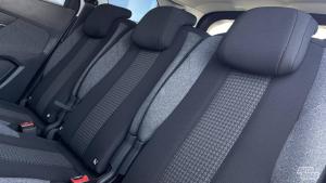 Grey Peugeot 5008 2018 in Marijampole, with an engine capacity of 1.50 L and mileage of 189 thousand km for 10990 €, photo 14 on AUTOMOTO.COM.LV