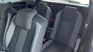 Grey Peugeot 5008 2018 in Marijampole, with an engine capacity of 1.50 L and mileage of 189 thousand km for 10990 €, photo 15 on AUTOMOTO.COM.LV
