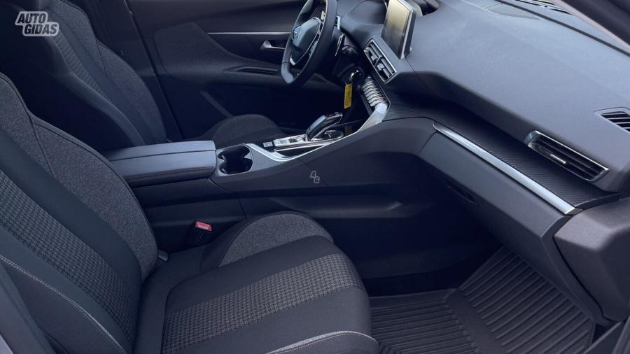 Grey Peugeot 5008 2018 in Marijampole, with an engine capacity of 1.50 L and mileage of 189 thousand km for 10990 €, photo 30 on AUTOMOTO.COM.LV