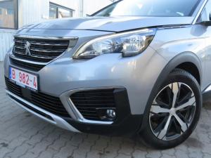 Pelēks Peugeot 5008 2018 Rīga, ar dzinēja tilpumu 1.50 L un nobraukumu 290 tūkst. km par 11590 €, foto 3 vietnē AUTOMOTO.COM.LV