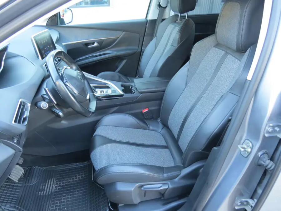 Pelēks Peugeot 5008 2018 Rīga, ar dzinēja tilpumu 1.50 L un nobraukumu 290 tūkst. km par 11590 €, foto 21 vietnē AUTOMOTO.COM.LV