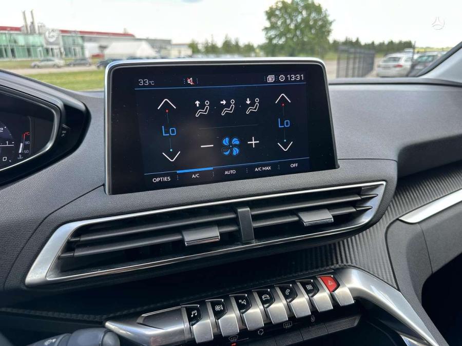 Grey Peugeot 5008 2018 in Marijampole, with an engine capacity of 1.20 L and mileage of 222 thousand km for 8950 €, photo 10 on AUTOMOTO.COM.LV