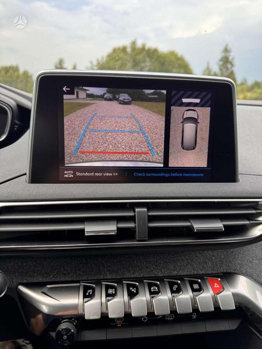 Grey Peugeot 5008 2018 in Vilnius, with an engine capacity of 1.20 L and mileage of 155 thousand km for 9350 €, photo 19 on AUTOMOTO.COM.LV