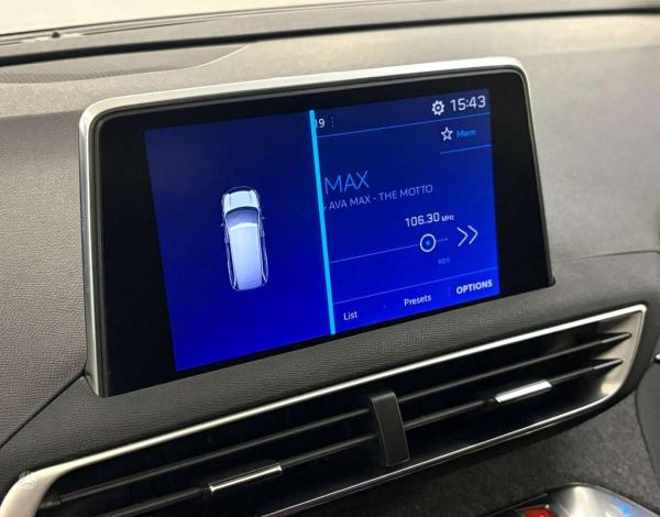 Pelēks Peugeot 5008 2018 Marijampole, ar dzinēja tilpumu 1.50 L un nobraukumu 81 tūkst. km par 16999 €, foto 10 vietnē AUTOMOTO.COM.LV
