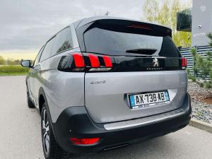 Pelēks Peugeot 5008 2018 Kauņa, ar dzinēja tilpumu 1.50 L un nobraukumu 199 tūkst. km par 10500 €, foto  vietnē AUTOMOTO.COM.LV