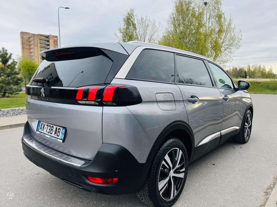 Pelēks Peugeot 5008 2018 Kauņa, ar dzinēja tilpumu 1.50 L un nobraukumu 199 tūkst. km par 10500 €, foto 3 vietnē AUTOMOTO.COM.LV