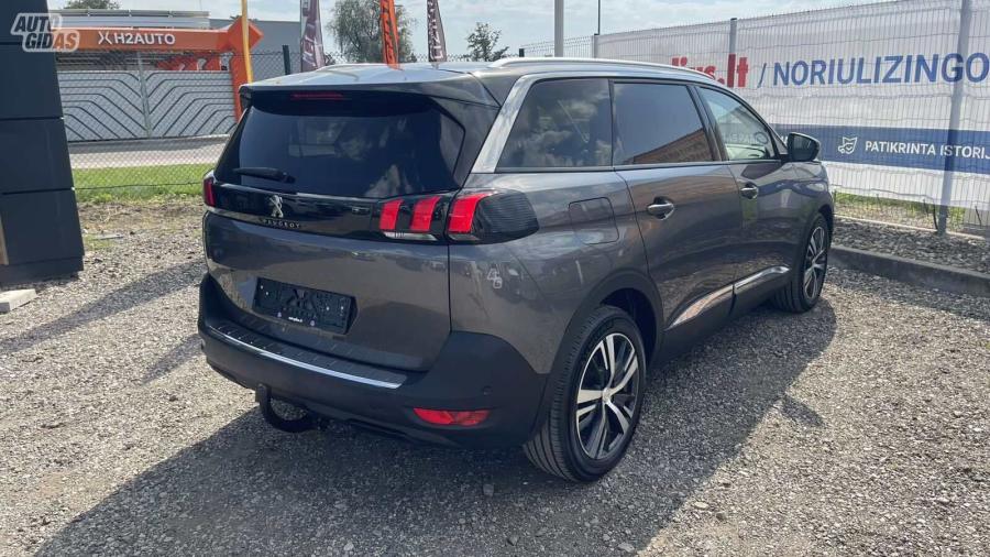 Pelēks Peugeot 5008 2018 Marijampole, ar dzinēja tilpumu 1.60 L un nobraukumu 159 tūkst. km par 12400 €, foto 9 vietnē AUTOMOTO.COM.LV