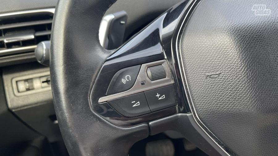 Pelēks Peugeot 5008 2018 Marijampole, ar dzinēja tilpumu 1.60 L un nobraukumu 159 tūkst. km par 12400 €, foto 16 vietnē AUTOMOTO.COM.LV