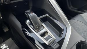 Pelēks Peugeot 5008 2018 Marijampole, ar dzinēja tilpumu 1.60 L un nobraukumu 159 tūkst. km par 12400 €, foto 19 vietnē AUTOMOTO.COM.LV