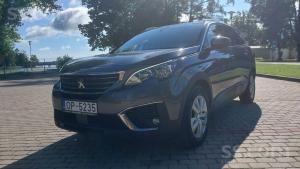 Pelēks Peugeot 5008 2018 Alūksne, ar dzinēja tilpumu 1.20 L un nobraukumu 0 tūkst. km par 8950 €, foto  vietnē AUTOMOTO.COM.LV