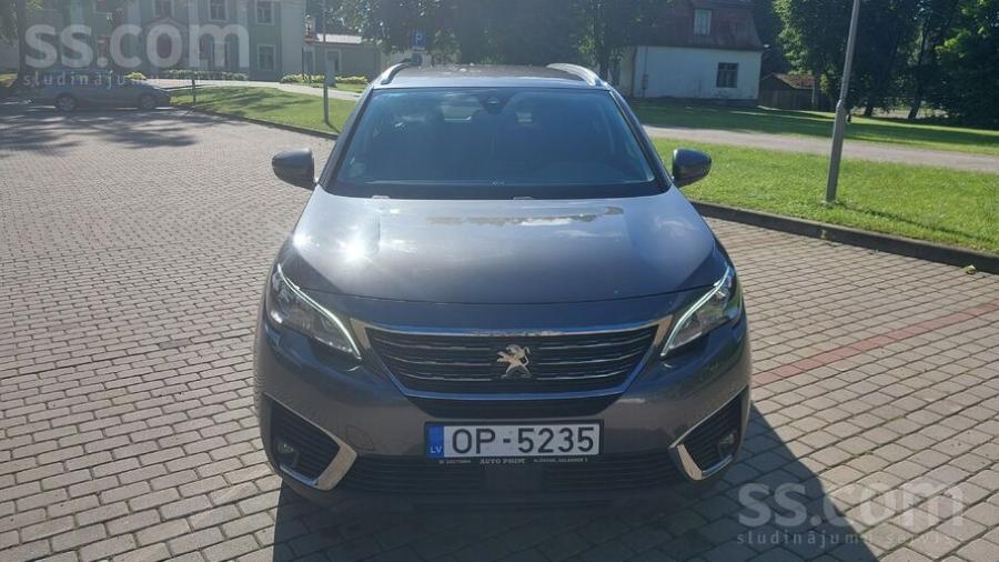 Pelēks Peugeot 5008 2018 Alūksne, ar dzinēja tilpumu 1.20 L un nobraukumu 0 tūkst. km par 8950 €, foto 5 vietnē AUTOMOTO.COM.LV